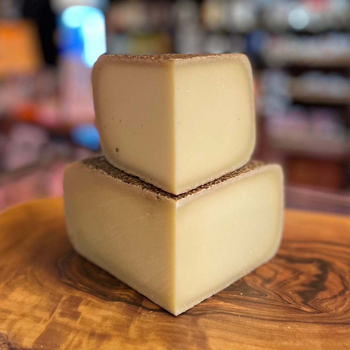 Wildwood (cow)🇨🇦 – The Cheese Gallery