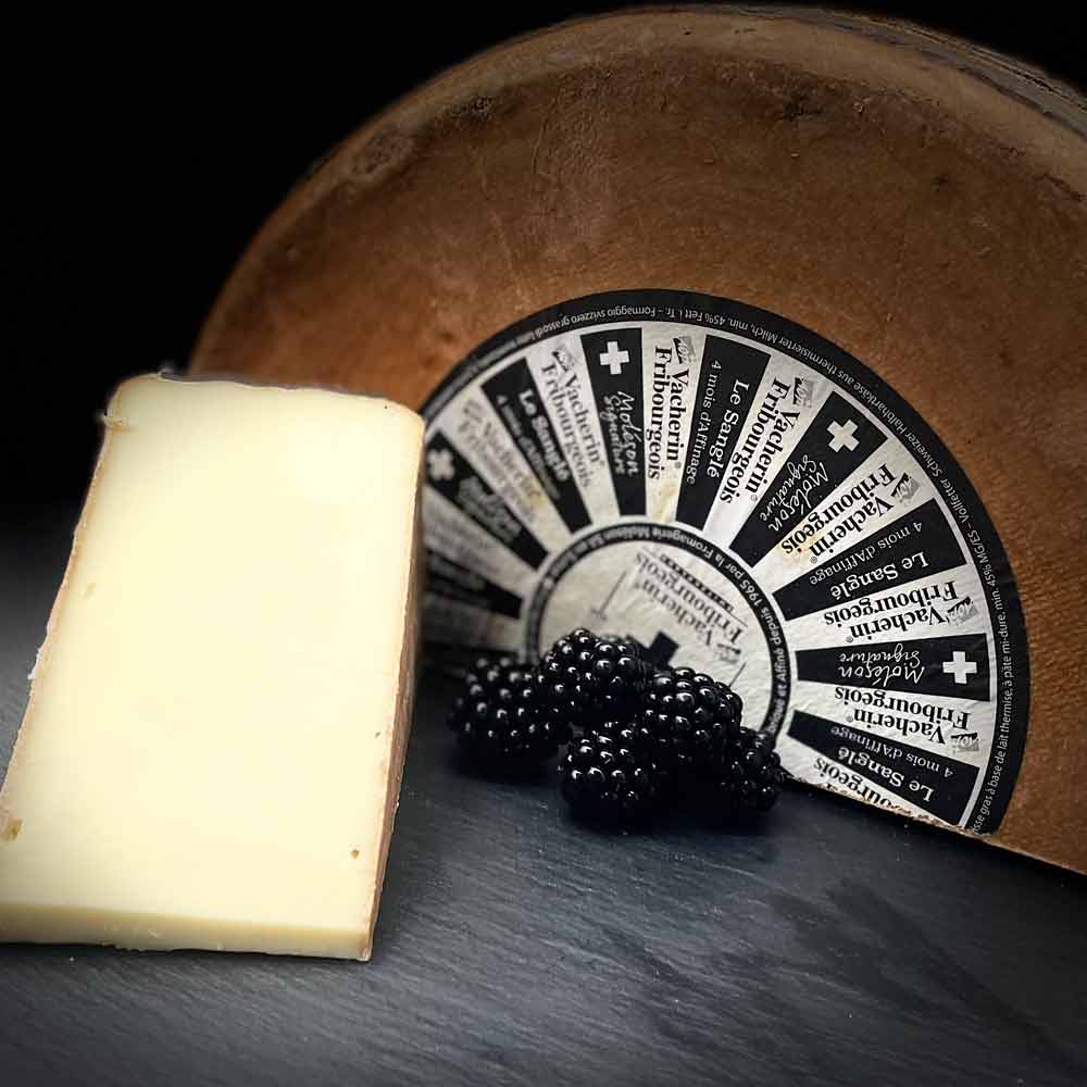 Vacherin Fribourgeois AOP Sanglé Signature (cow)🇨🇭 – The Cheese Gallery