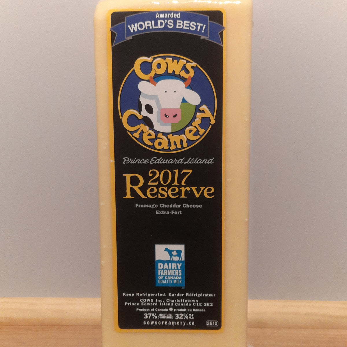 Cows Creamery Reserve Cheddar (cow)🇨🇦 – The Cheese Gallery